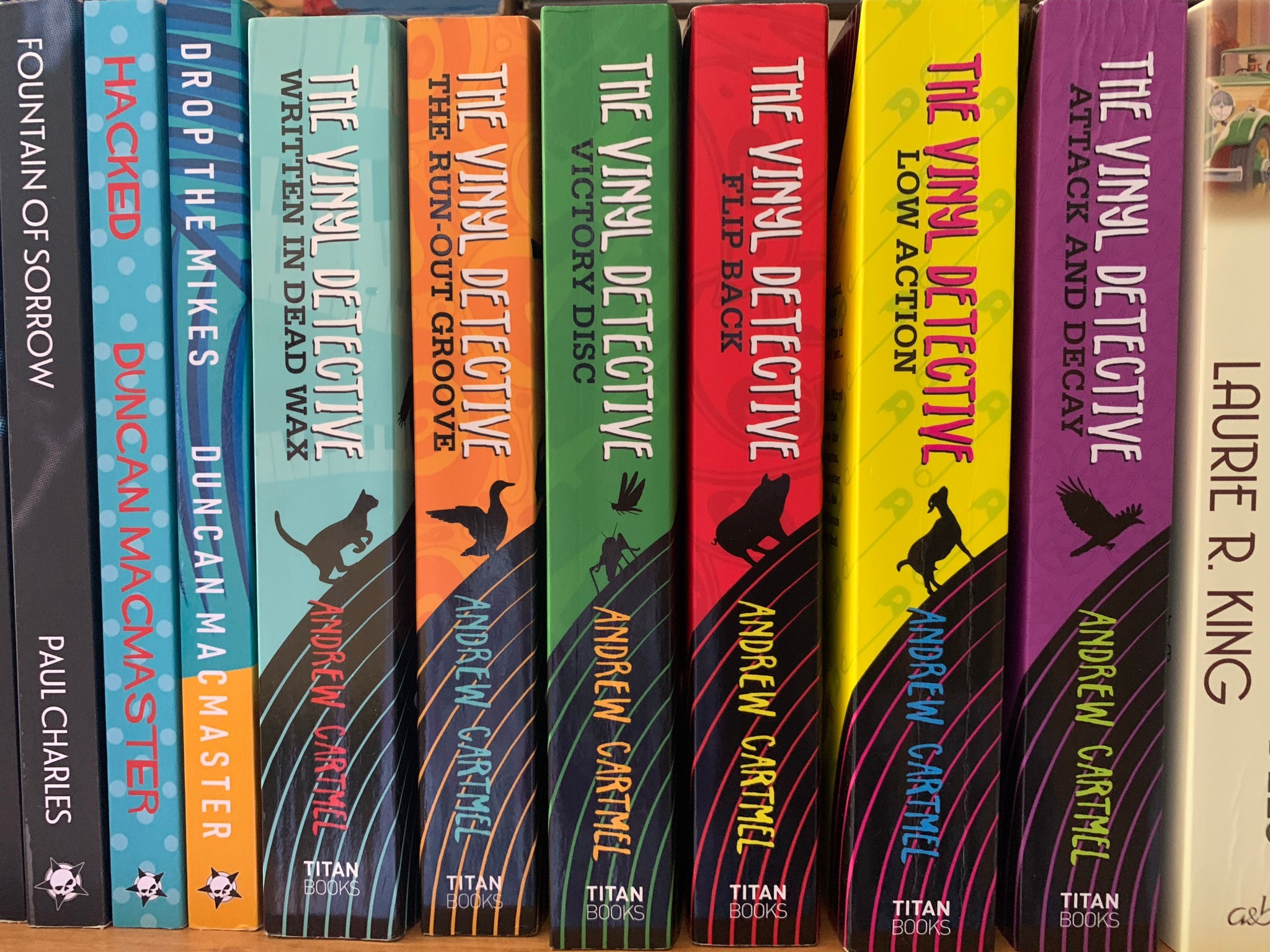 Series I Love: The Vinyl Detective – Verity Reads Books (lots of them)