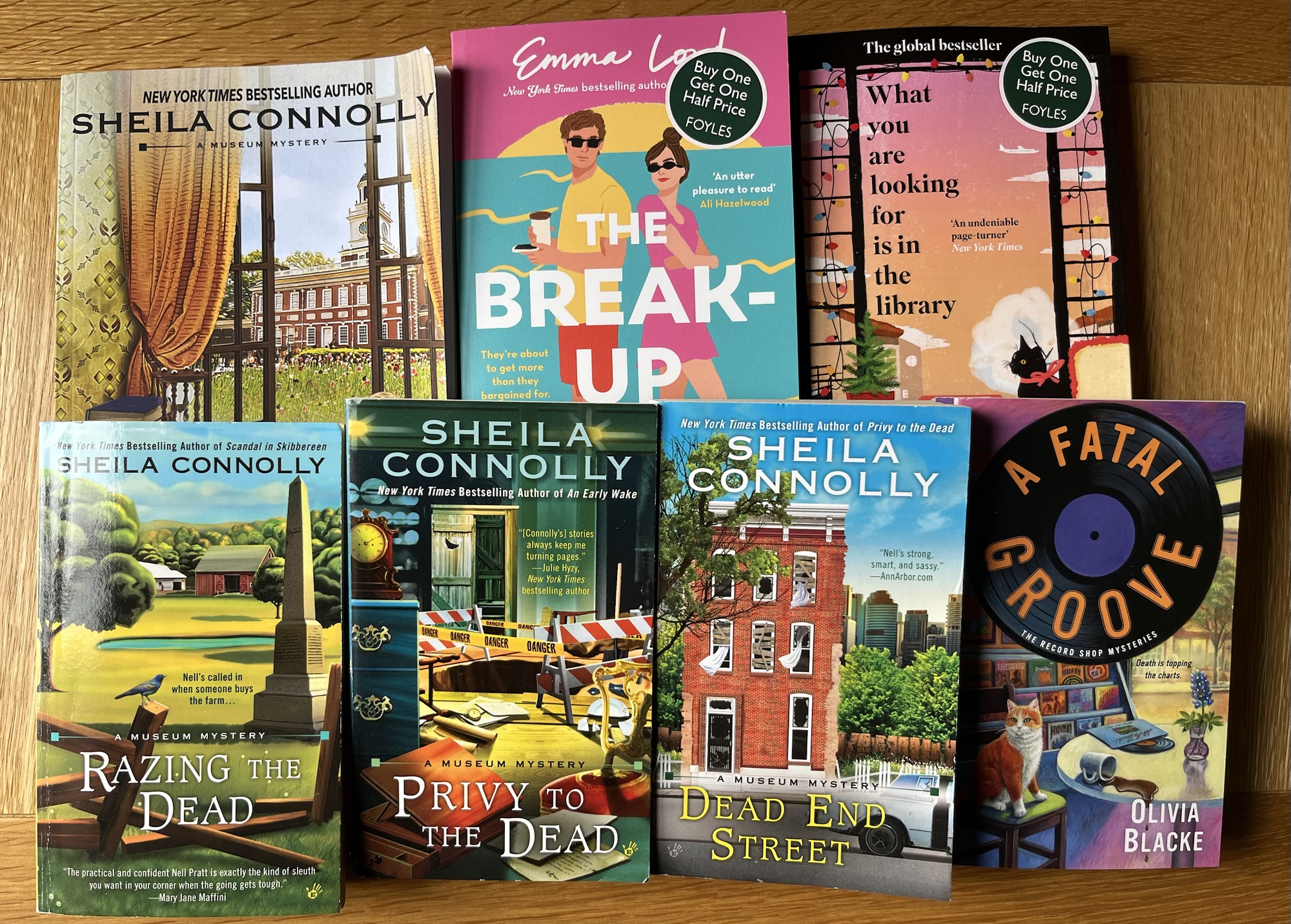 Books Incoming: Mid-October edition – Verity Reads Books (lots of them)